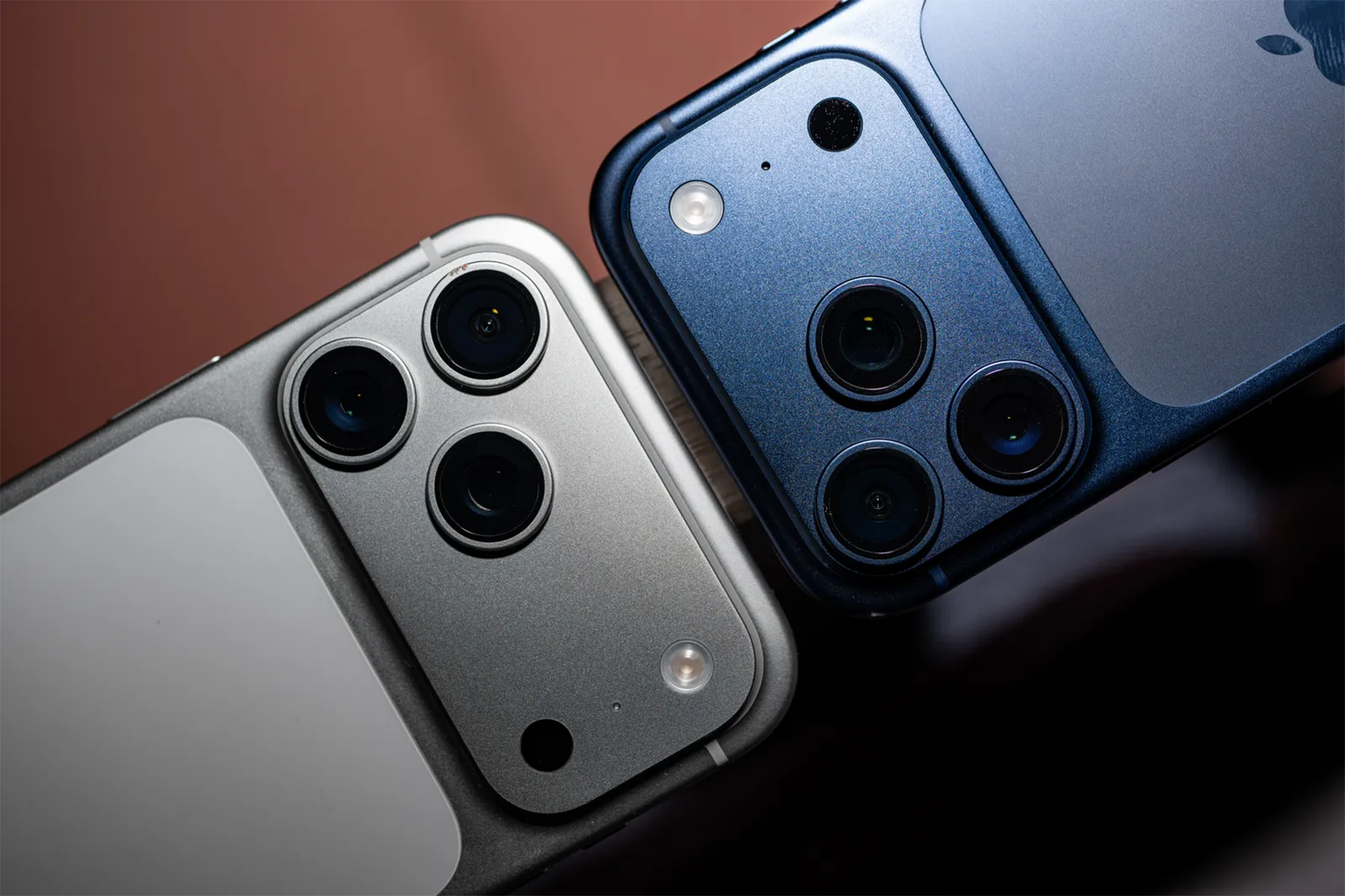 iPhone 17 Pro vs iPhone 17 Pro Max - Buy. Sell. Phones.